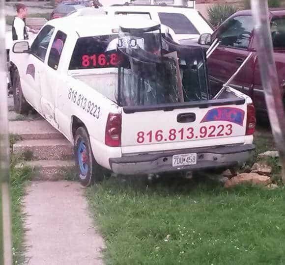 Otomobil camları J & C Auto Glass, Missouri Eyaleti, foto