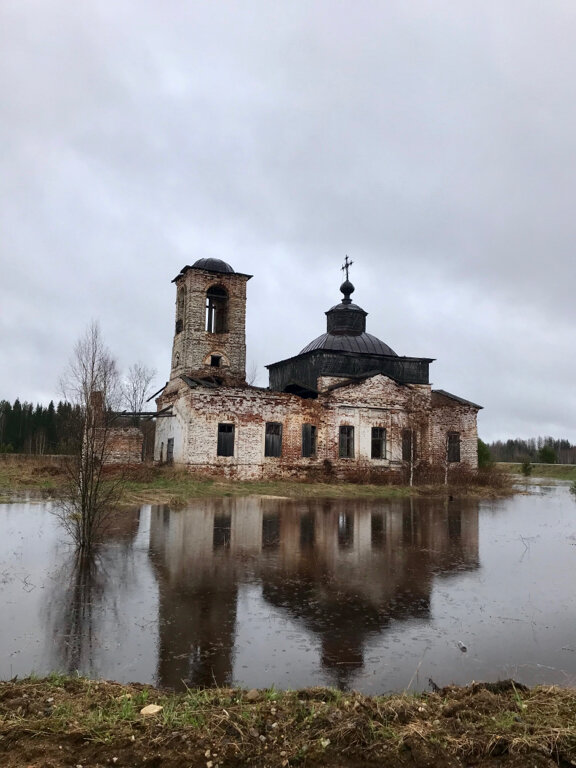 Ortodoks kiliseleri Tserkov Ioanna Bogoslova V Bogoslovo, Arhangelskaya oblastı, foto