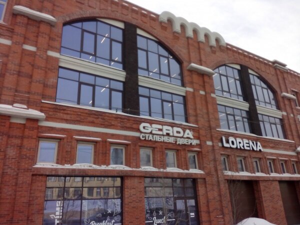 Yarı saydam yapılar Aluprof, Novosibirsk, foto