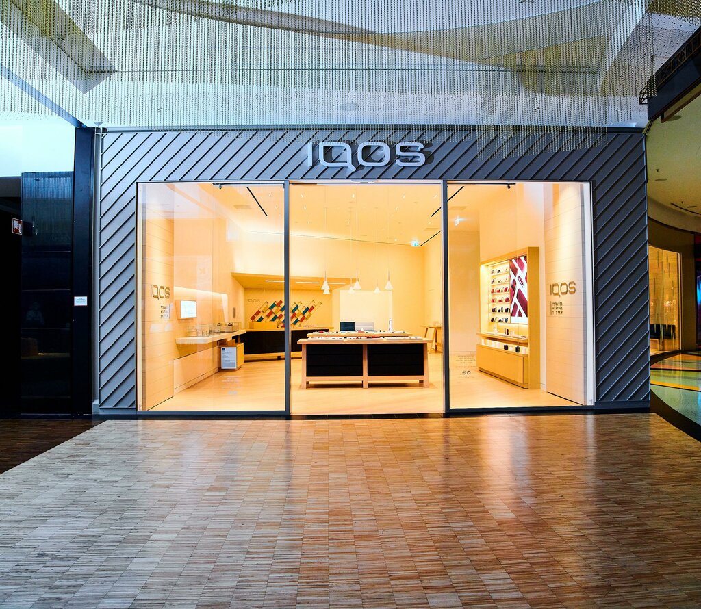 Tütün, sigara mağazaları Iqos Store, Berlin, foto