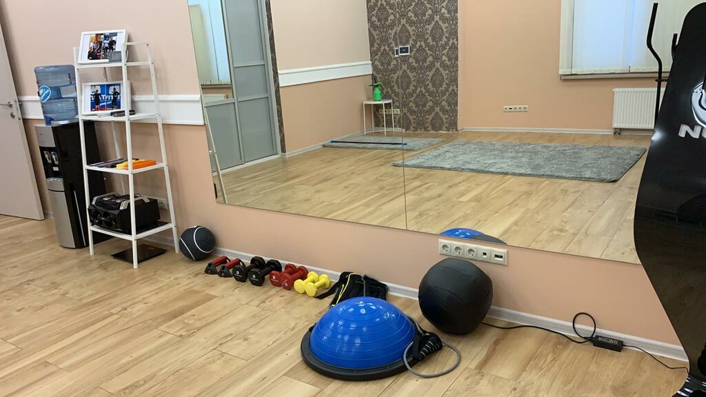 Fitness kulüpleri Fitlit EMS-club by Sergey Litovchenko, Moskova, foto