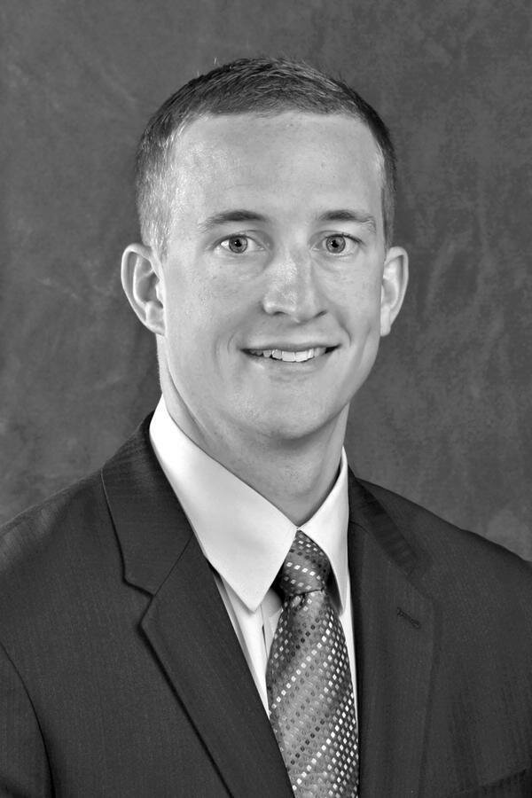 Yatırım fonu firmaları Edward Jones - Financial Advisor: Mike McClintic, Lakewood, foto
