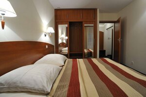 Ibis Styles Warszawa West (Masovian Voivodeship, ulica Poznańska, 33), otel  Masovyan Voyvodalığı'ndan