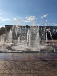 Fountain (Republic of Bashkortostan, Sterlitamak, Lenin Square), çeşme  Sterlitamak'tan