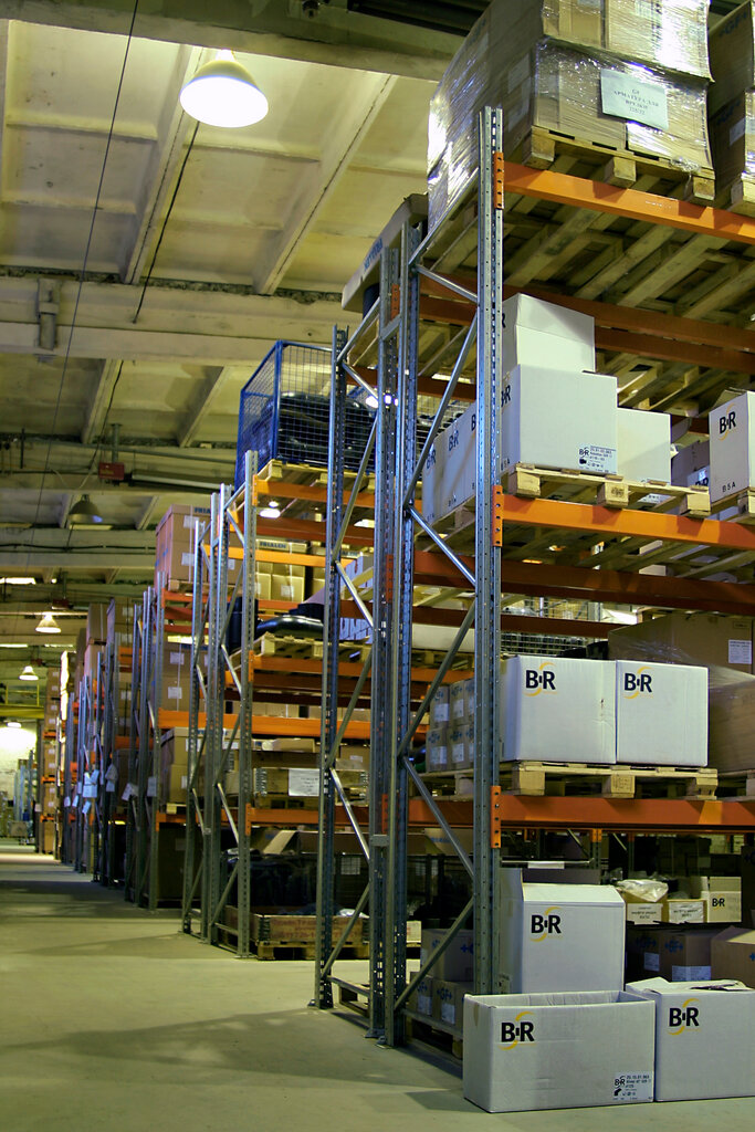 Boru tesisatı ve aksesuarları Ariel plastkomplekt, Saint‑Petersburg, foto