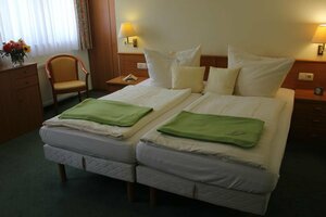 Hotel Pension Haus Stork (North Rhine-Westphalia, Minden-Lübbecke, Preußisch Oldendorf, Holzhausen), otel  Kuzey Ren‑Vestfalya'dan