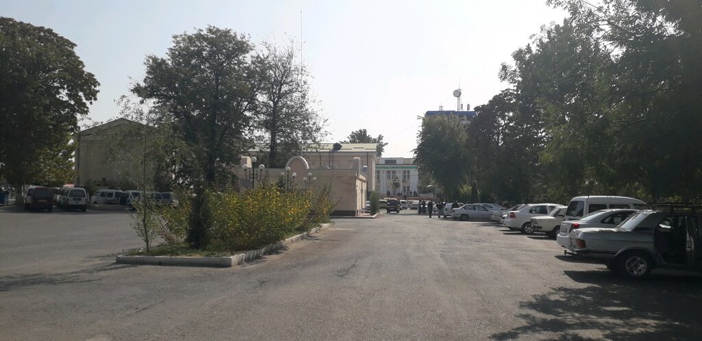 Otoparklar Car park, Fergana, foto