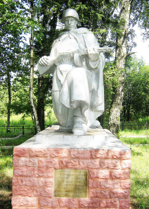 Anıt, heykel Братская могила, Mogiliovskaya oblastı, foto