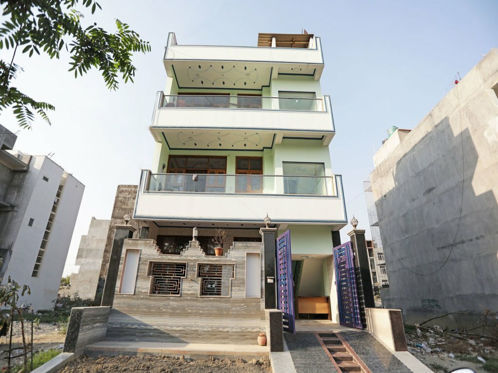 Otel Vinayak Royal Palace by Oyo Rooms, Noida, foto