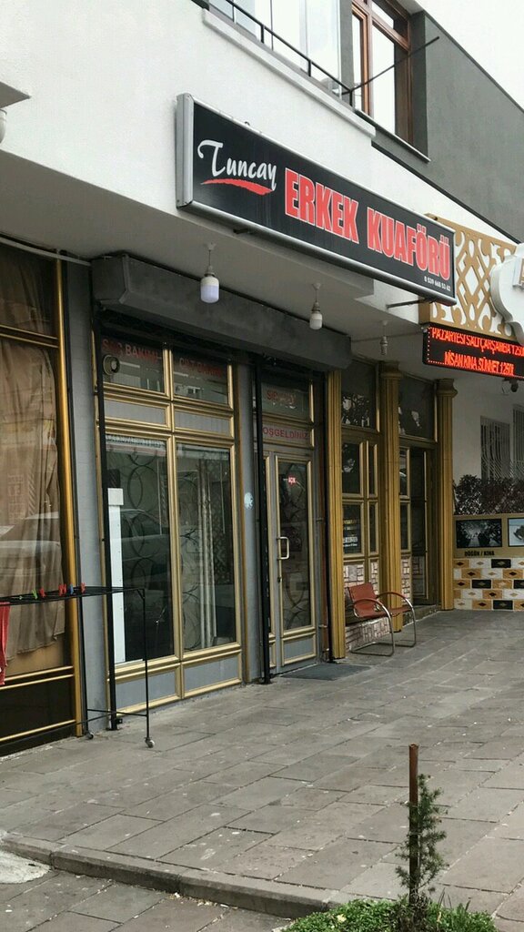 Berberler Tuncay Erkek Kuaförü, Ankara, foto