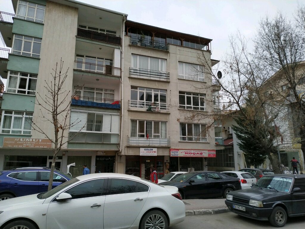 Kozmetik ve parfümeri firmaları Menekşe Parfümeri Deposu, Ankara, foto