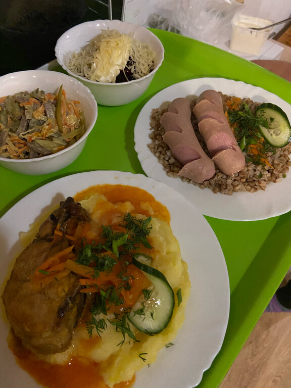 Kafe Bely Mesyats, İrkutskaya oblastı, foto