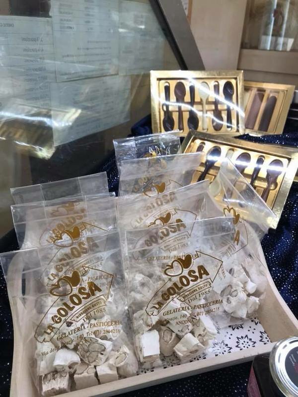 Ekmek fırını Gelateria La Golosa, Ancona, foto