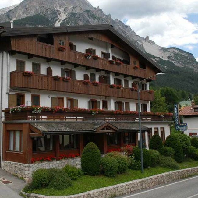 Otel Hotel Albergo Dolomiti, Dünya, foto
