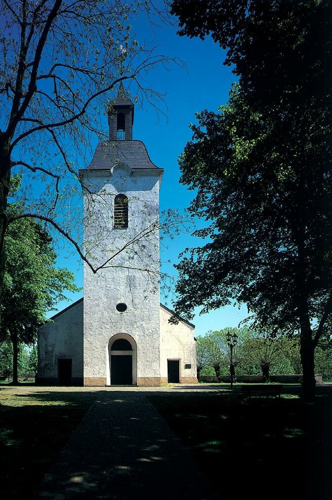 Dini dernekler Evangelische Dorfkirche Friemersheim - Evangelische Kirchengemeinde Friemersheim, Moers, foto