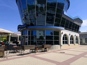 Бодрая корова (Narodniy Boulevard No:82В), kafe  Belgorod'dan