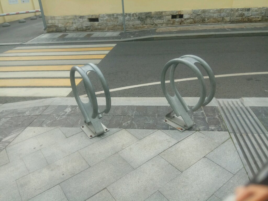 Bisiklet park yerleri Велопарковка, Moskova, foto