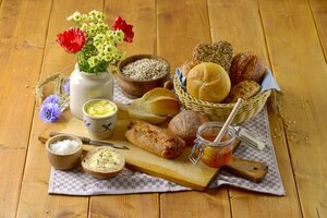 Ihr Landbäcker (Minslebener Straße No:55, Wernigerode), ekmek fırını  Wernigerode'den