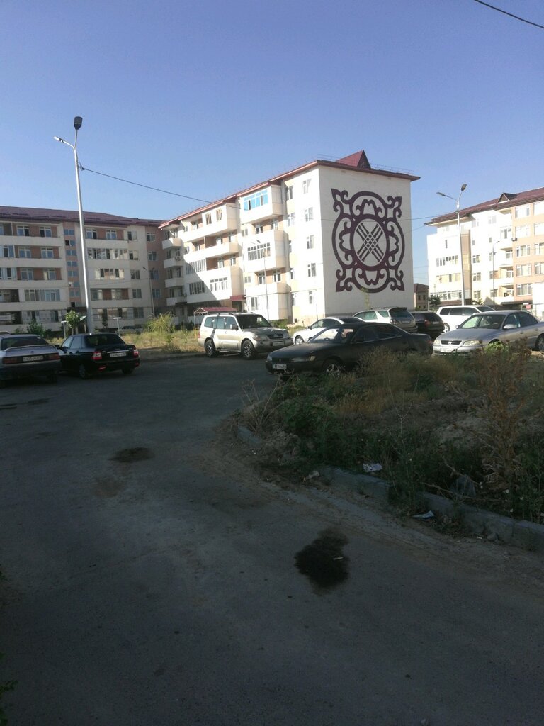 Otoparklar Parking lot, Taraz, foto