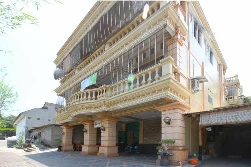 Otel RedDoorz near Graha Saba Ugm, Dünya, foto