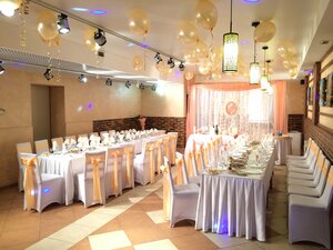 Lyubava (Vostochnaya ulitsa No:4/1, rabochiy posyolok Krasnoobsk), kafe  Novosibirskaya oblastından