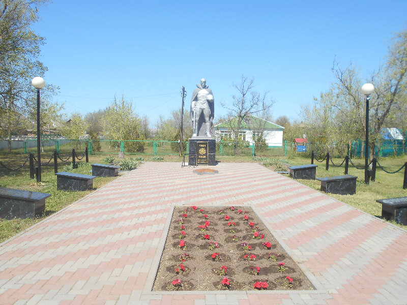 Anıt, heykel Памятник, Rostovskaya oblastı, foto