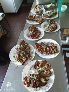 V. Lavashe (ulitsa Ordzhonikidze No:13, Satka), fast food  Satka'dan