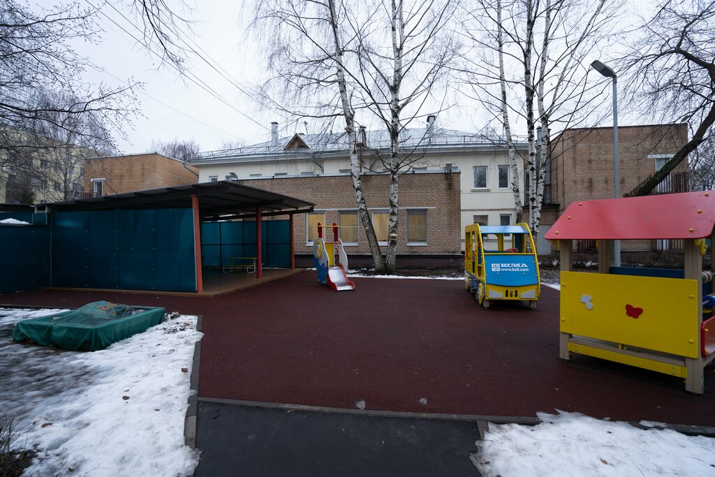 Anaokulları Школа в Капотне, учебный корпус Сретенский, Moskova, foto