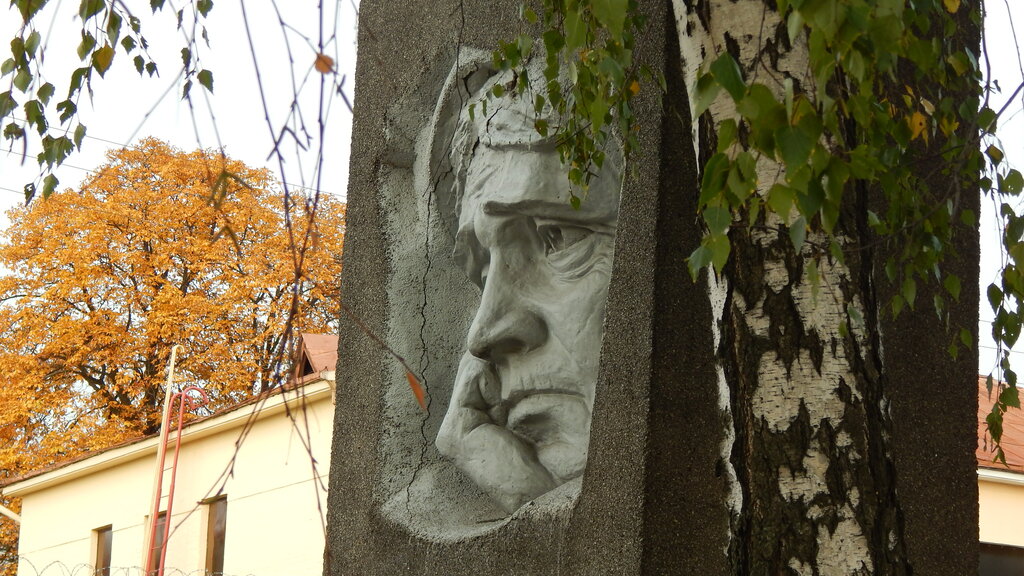 Anıt, heykel Рабочим завода Гомсельмаш, Gomel, foto