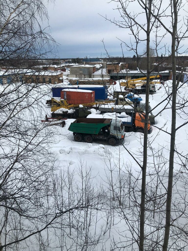 Otoparklar Автостоянка, Uhta, foto