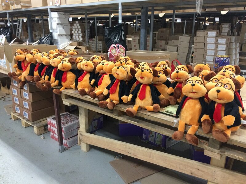 Hediyelik eşya mağazaları Novogodnie podarki, Elista, foto