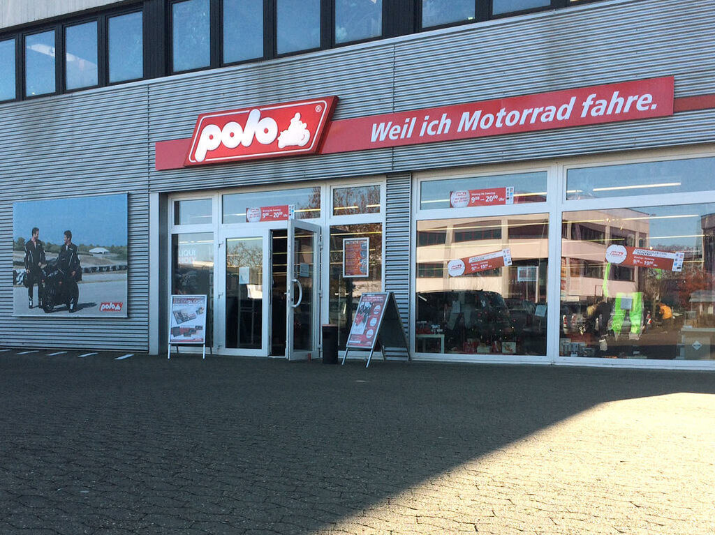 Motosiklet yedek parçaları Polo Motorrad Store Schweinfurt, Bavyera, foto