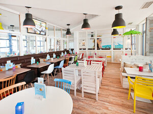 Mauritius Waiblingen (Baden-Württemberg, Rems-Murr-Kreis, Waiblingen, Fronackerstraße), restoran  Waiblingen'dan