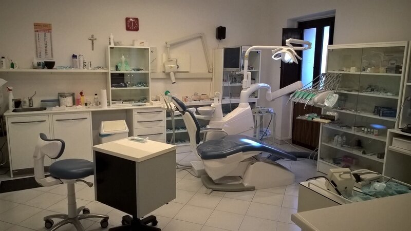 Özel ağız ve diş sağlığı klinikleri ve muayenehaneleri Modoni Dott. Domenico, Puglia, foto