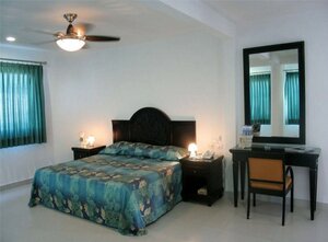 Hotel del Sol (Quintana Roo, Cancun, Avenida López Portillo), otel  Quintana Roo Eyaleti'nden