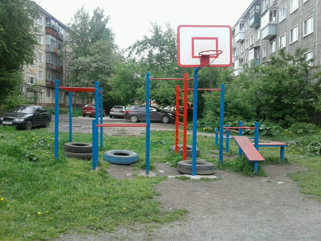 Spor alanı Спортплощадка, Nijni Tagil, foto