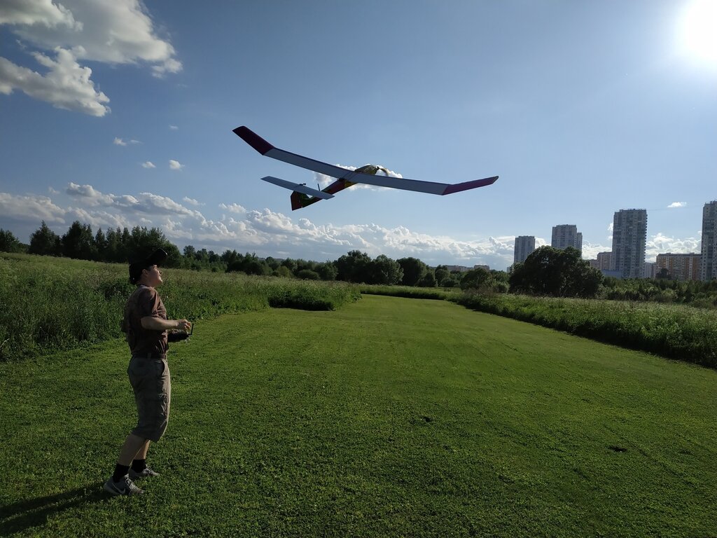 Spor alanı Площадка авиамоделистов в Кожухово, Moskova, foto