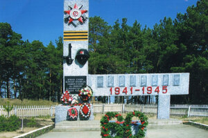 Слава воинам 1941-1945 гг. (Tomskiy District, selo Vershinino), anıt, heykel  Tomskaya oblastından
