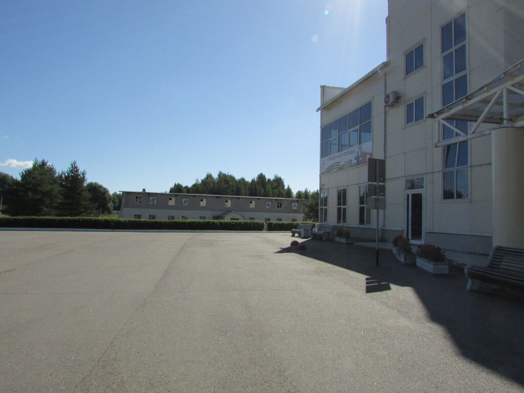 Çok amaçlı spor tesisleri Sports and recreation complex, Staraya Russa, foto
