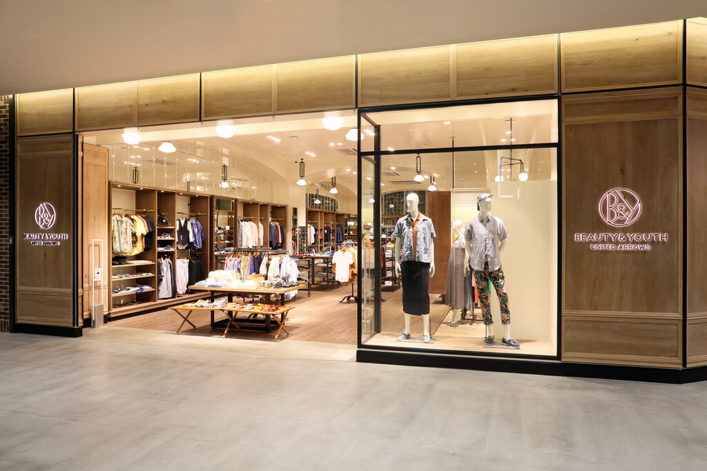 Giyim mağazası United Arrows green label relaxing mark is minatomirai, Yokohama, foto