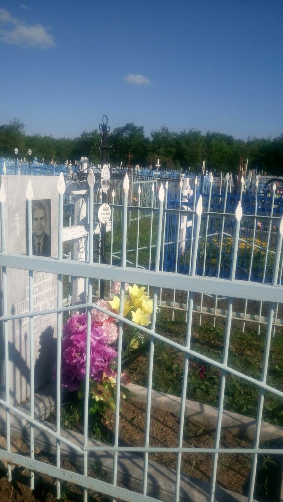 Ünlü kişilerin mezarları Полный кавалер ордена Славы Василий Владимирович Пеньков, Samarskaya oblastı, foto