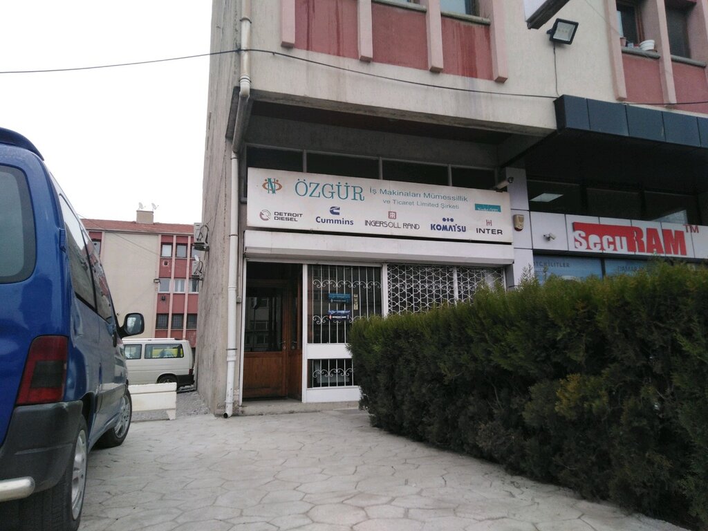 Kamyon ve ağır vasıta satış ve servis firmaları Özgür İş Makinaları, Ankara, foto