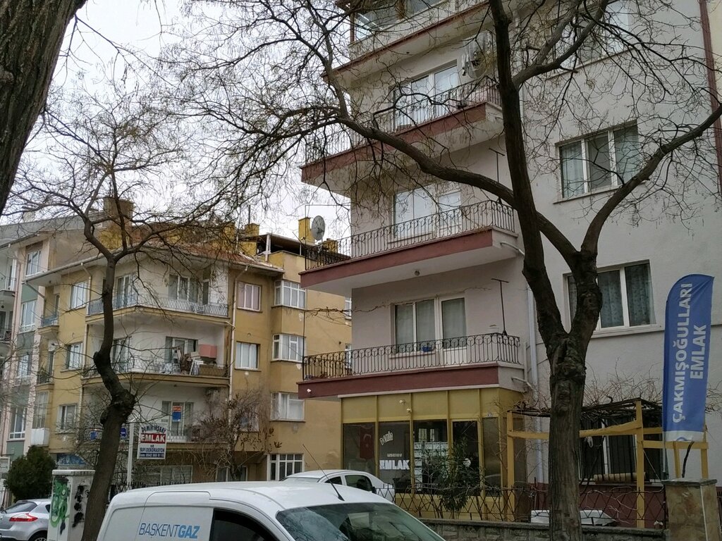 Emlak ofisi Demir emlak, Ankara, foto