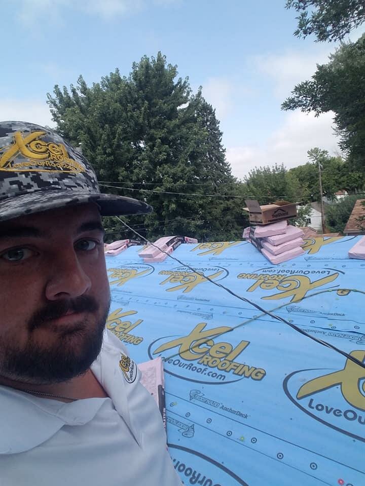 Boya ekipmanları LoveOurRoof, an Xcel Company, Güney Dakota Eyaleti, foto