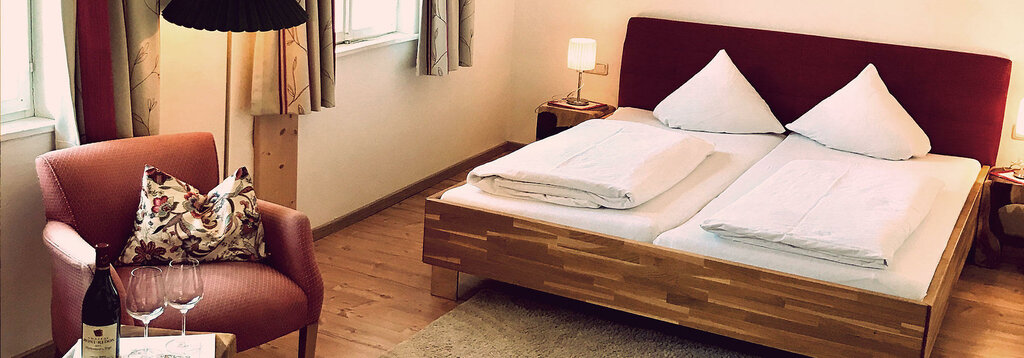 Otel Schwarzer Adler, Tirol, foto