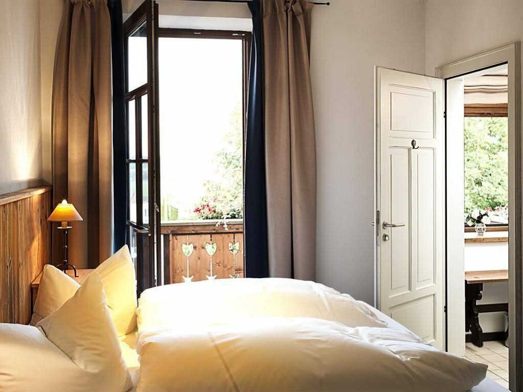 Otel Die Post Landgasthof Aufkirchen, Bavyera, foto