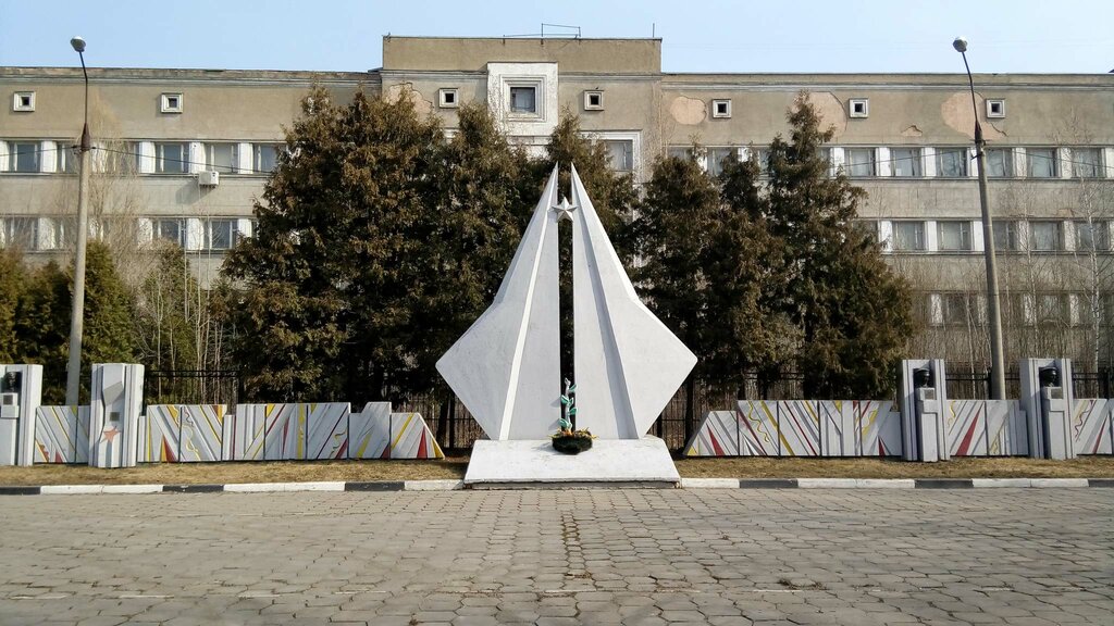 Turistik yerler Памятный знак на месте перенесённого памятника погибшим лётчикам, Himki, foto