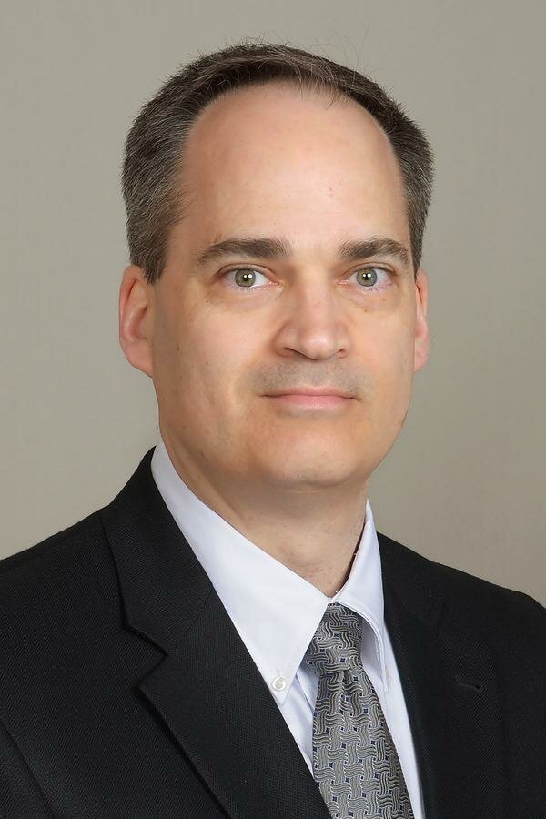 Yatırım fonu firmaları Edward Jones - Financial Advisor: Christian Lockner, ChFC® Crps™, Minnesota Eyaleti, foto
