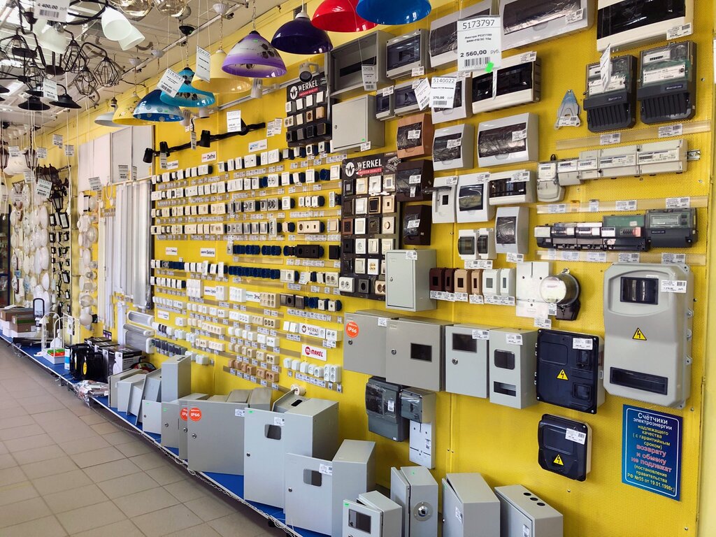 Elektrik ürünleri Энергомаш, Kolçugino, foto