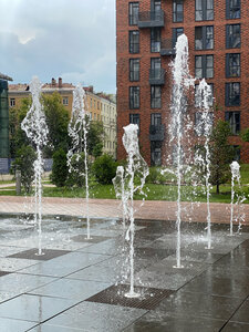 Fountain (Moscow, Yuzhniy Administrative Okrug, Danilovskiy District, Rezidentsii Kompozitorov Residential Complex), çeşme  Moskova'dan